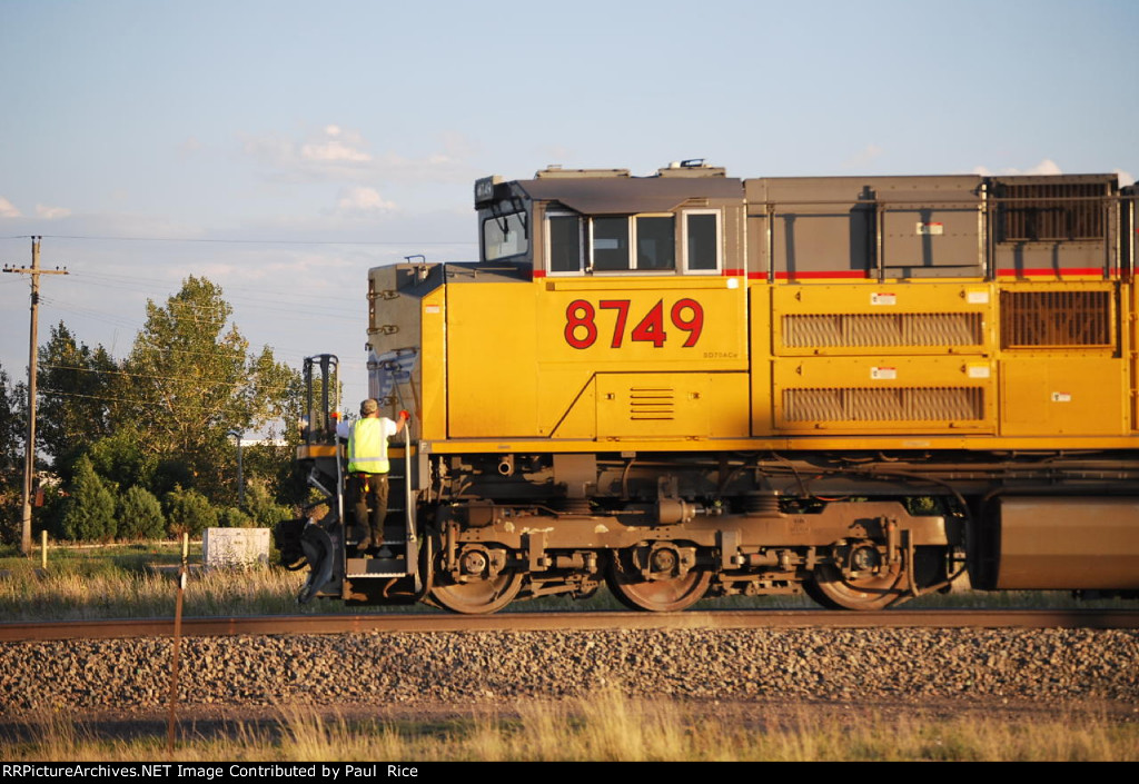 UP 8749 Ready To Roll